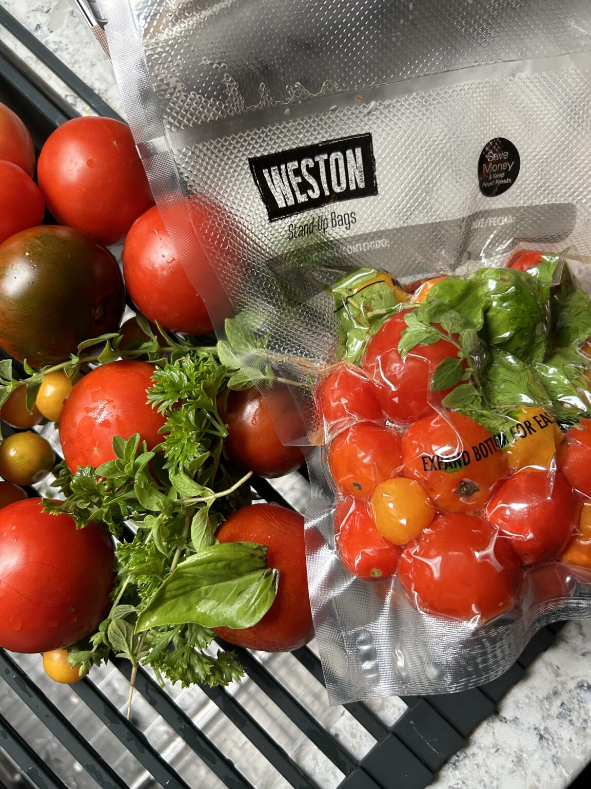 Quick and Easy Homemade Pasta Sauce - Edwards Farmstead