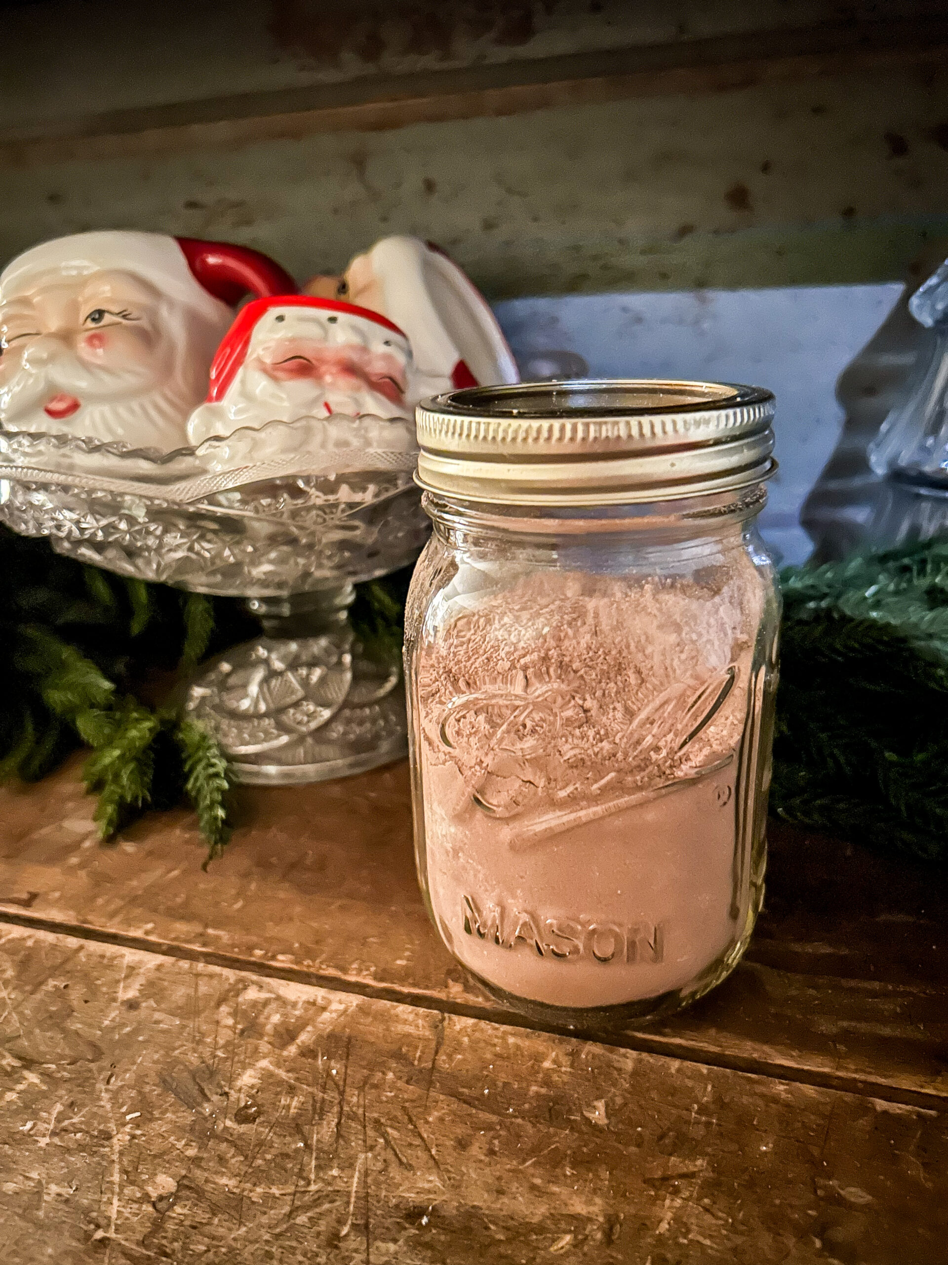 Simple Homemade Hot Chocolate Mix - Edwards Farmstead